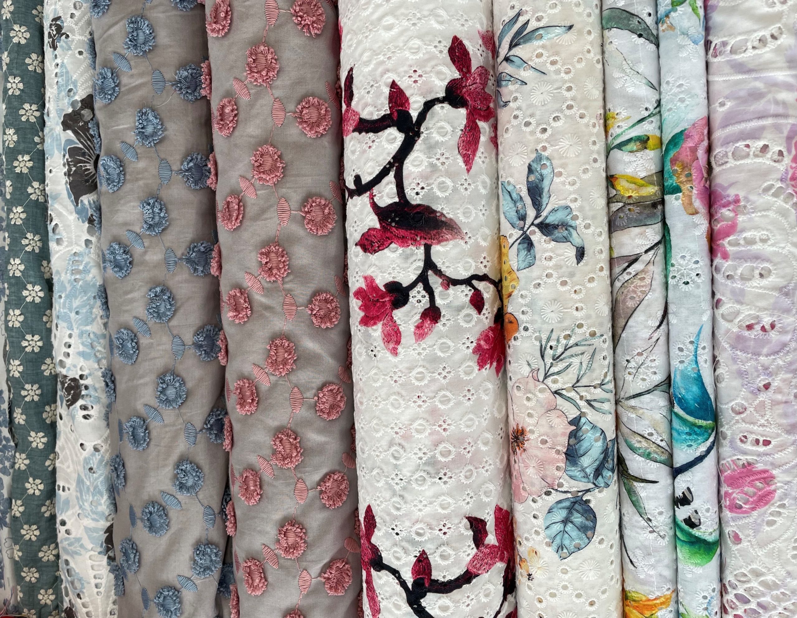 Zomerstoffen Kopen? | Groot Aanbod | Stoffendorp